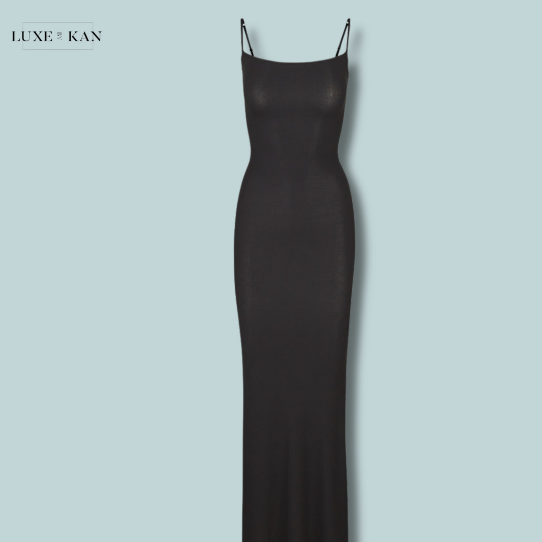 SKIMS Clothing – All-in-One Apparel for Every Body – Luxe by Kan